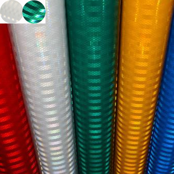 reflective traffic sign